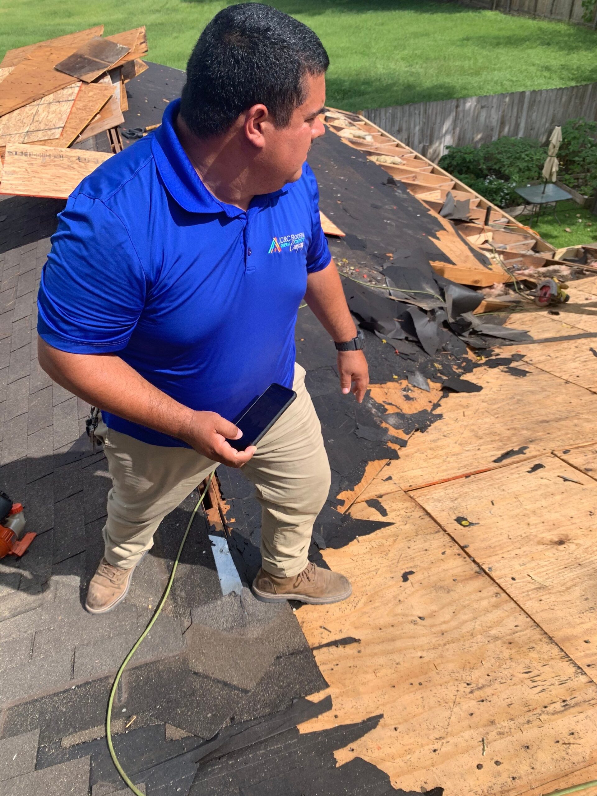 Roofing Contractor in Alvin | JC&C Roofing Company